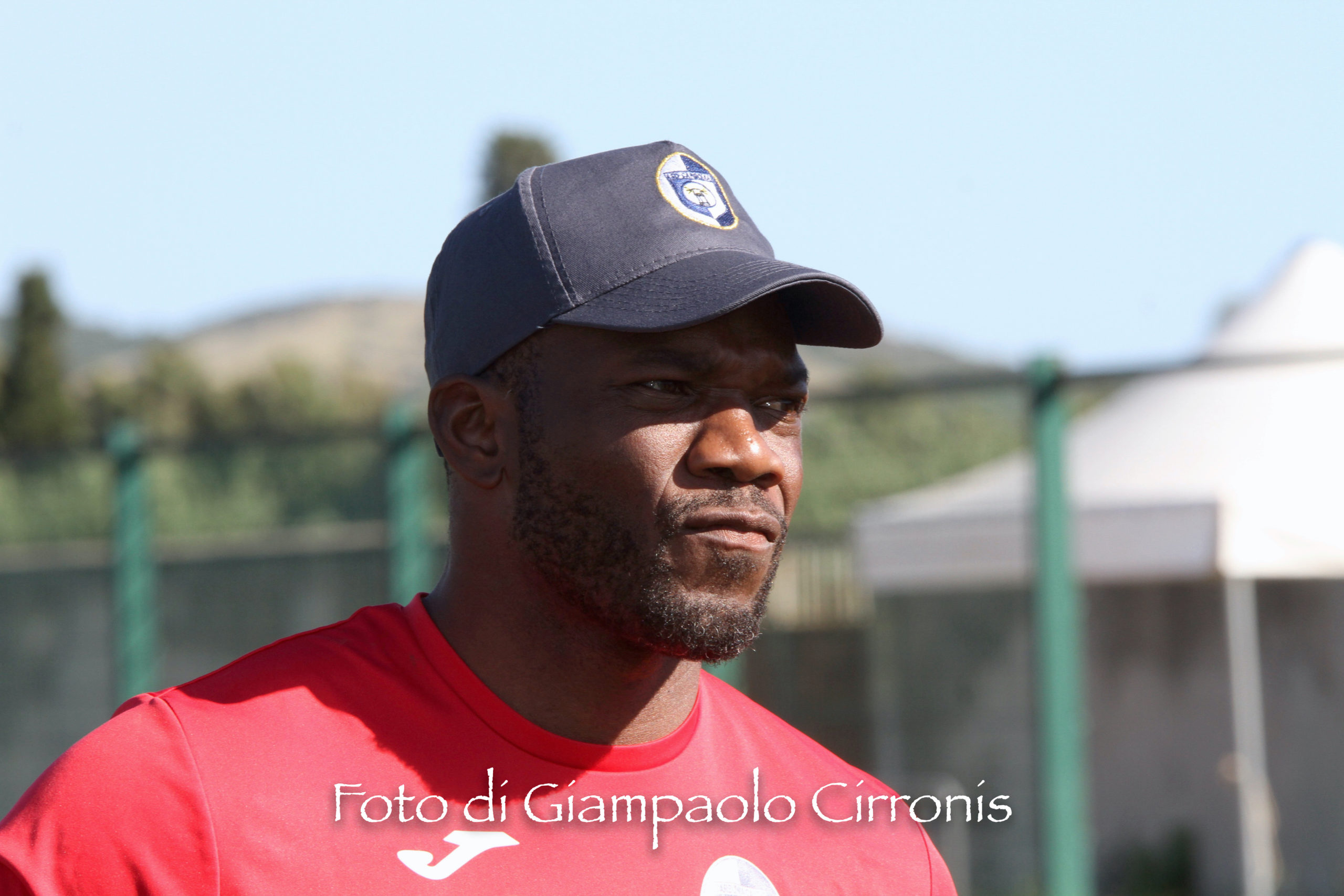 Non ci sarà David Suazo sulla panchina del Carbonia, nella prossima ...