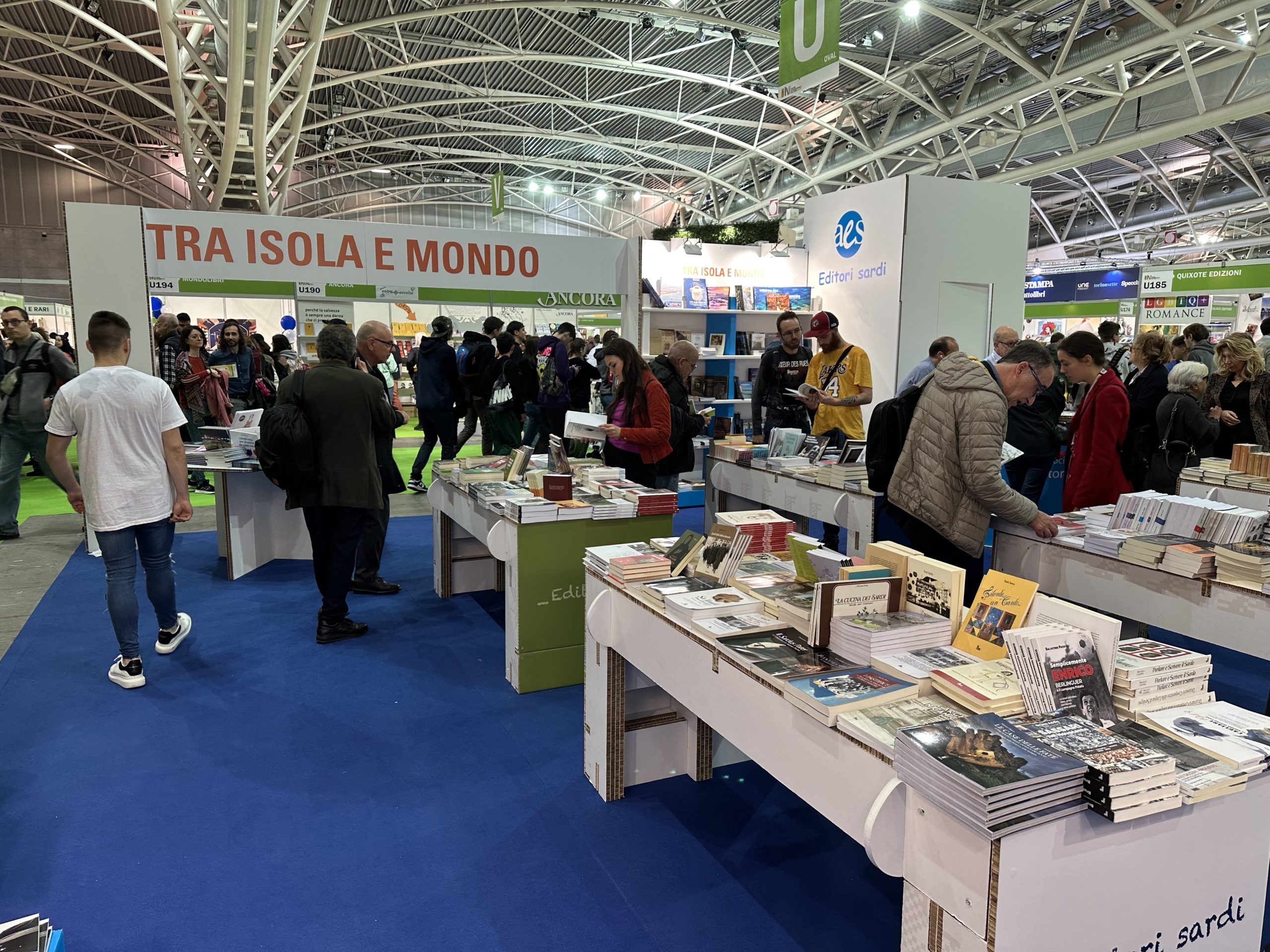 Grande successo degli editori sardi al Salone del libro. L’AES: «A ...