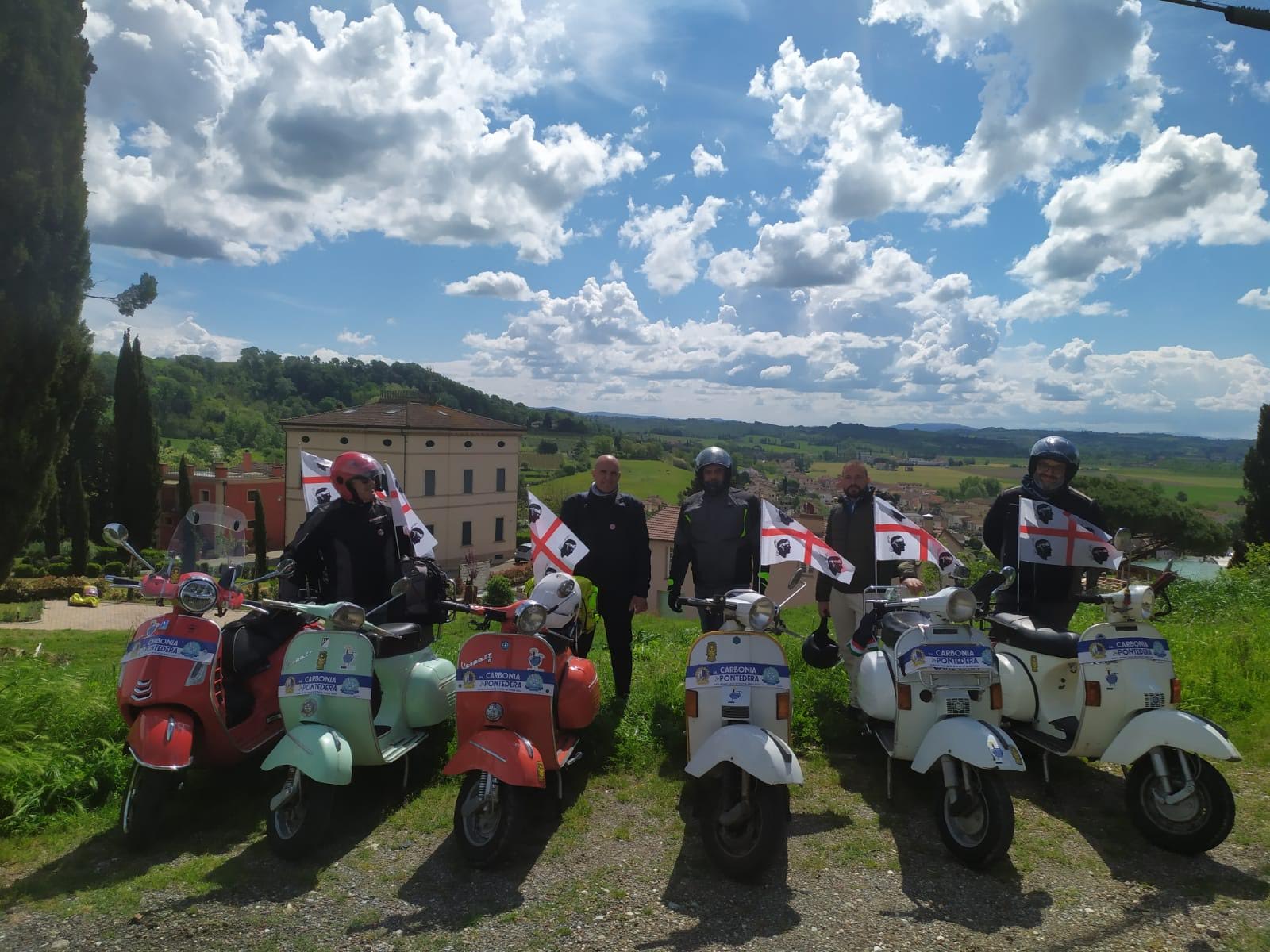 Carbonia e la mascotte del Museo del Carbone "Crabò" sono presenti a ...