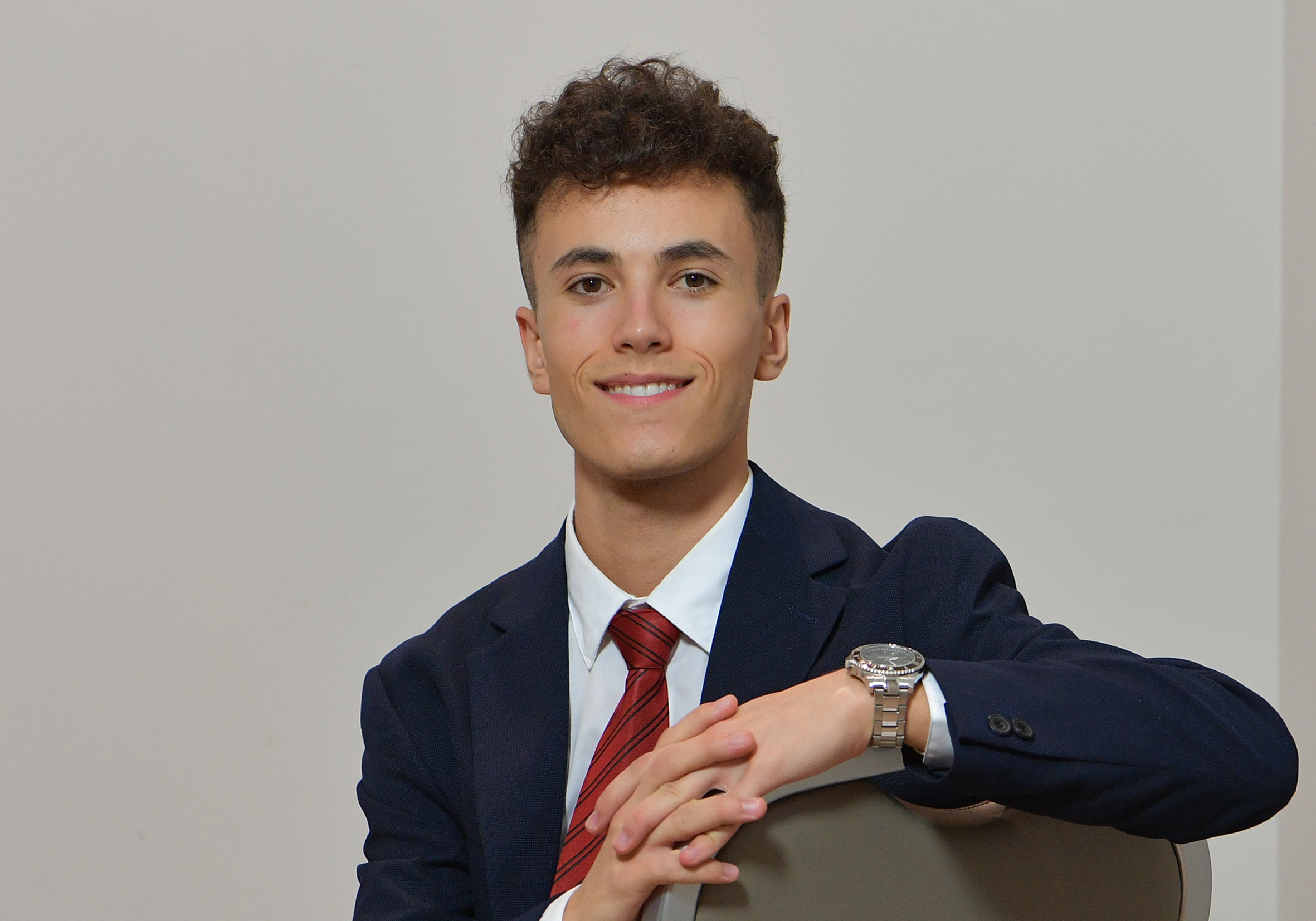 Alessandro Serafini, 19 anni, studente diplomato al Minerario Asproni ...